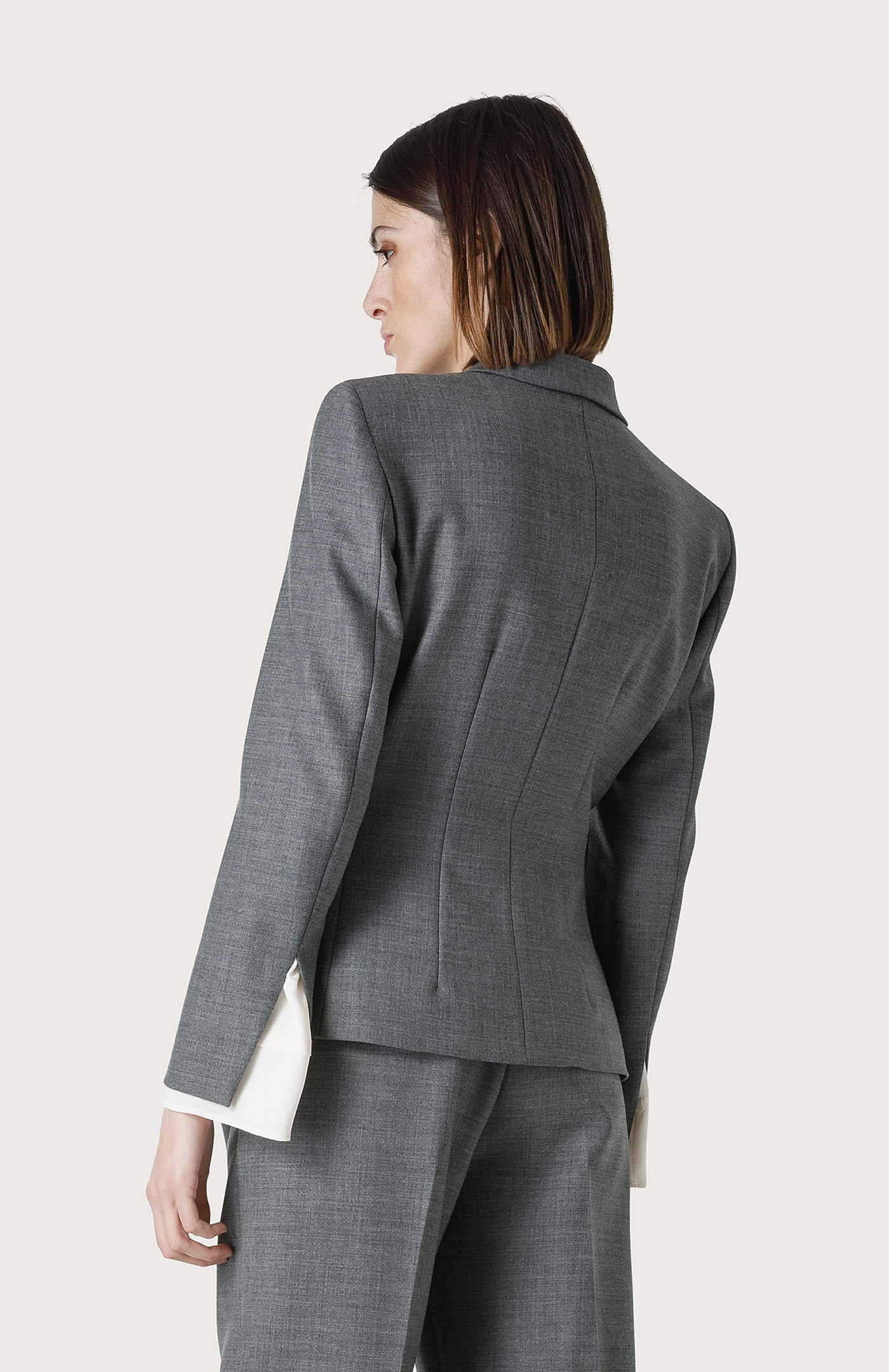 Single-breasted jacket with split sleeves - Col. Grey | Seventy®